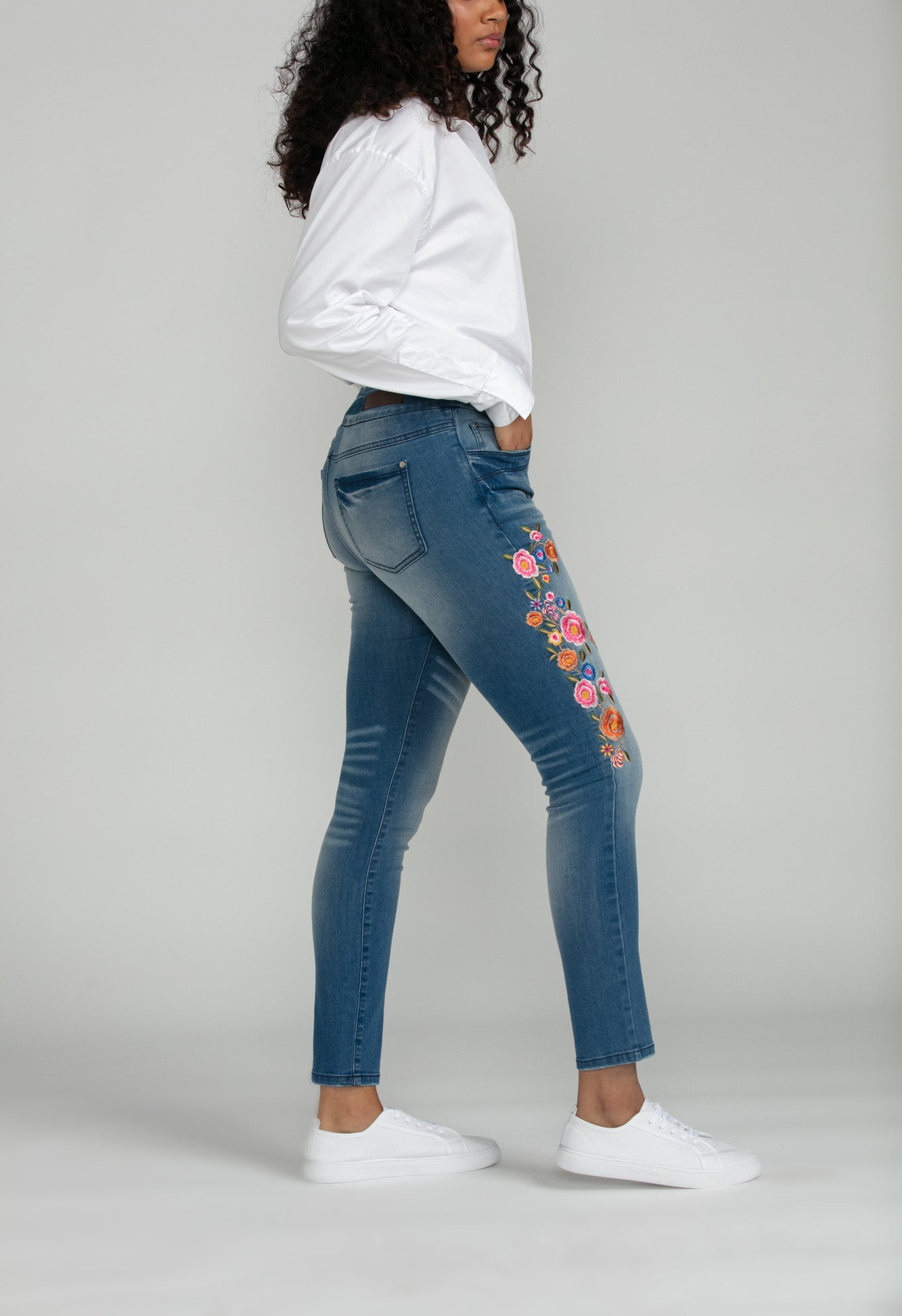 Bluberry Denim Pull-On Ankle length Teagon